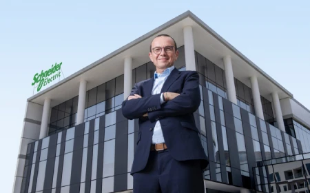 Schneider Electric lanza el programa Impact Buildings con su primera sede en Dubái - caloryfrio.com
